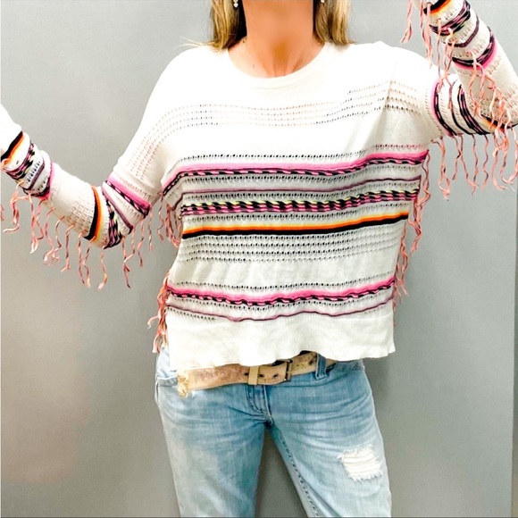 John + Jenn | Sweaters | John Jenn Cute Sweater | Poshmark